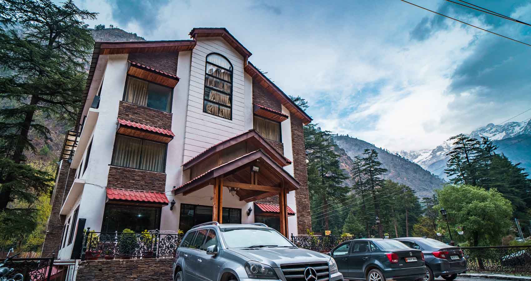 The Sandhya Group of Hotels in Kullu, Manali & Kasol, The best hotels ...